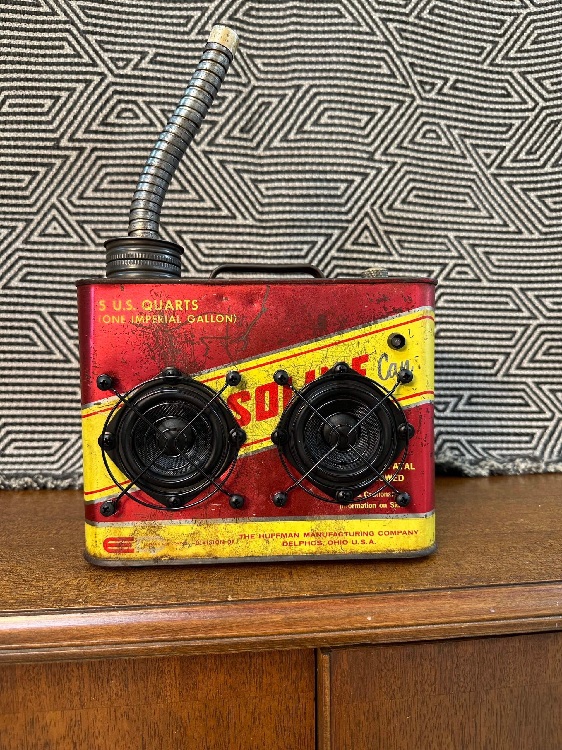 Renegade Craft — Rare bird stereos